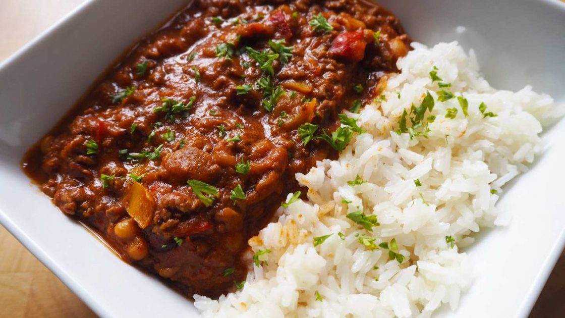 Quick and Easy Homemade Chilli Con Carne Recipe ⋆ Who do I do